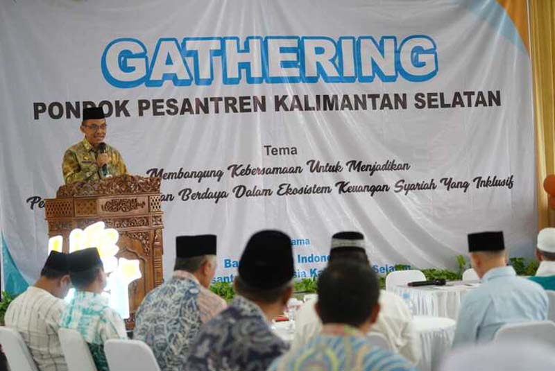 Paman Birin Apresiasi Gathering Pesantren – Mata Banua Online Paman Birin Apresiasi Gathering Pesantren – Mata Banua Online